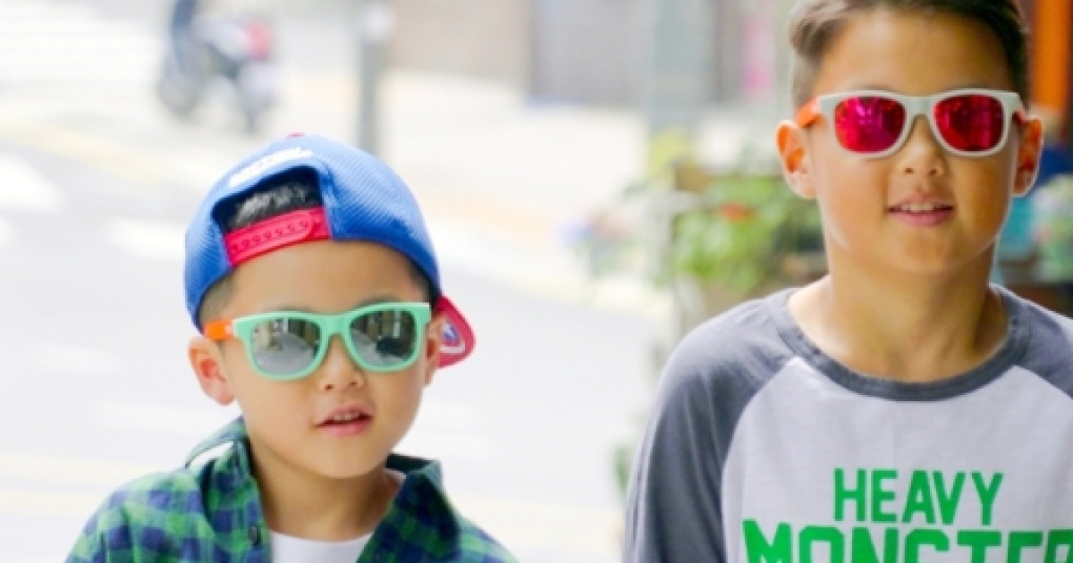 Watch Korea's youngest hip-hop duo swagger through Itaewon (Video)
