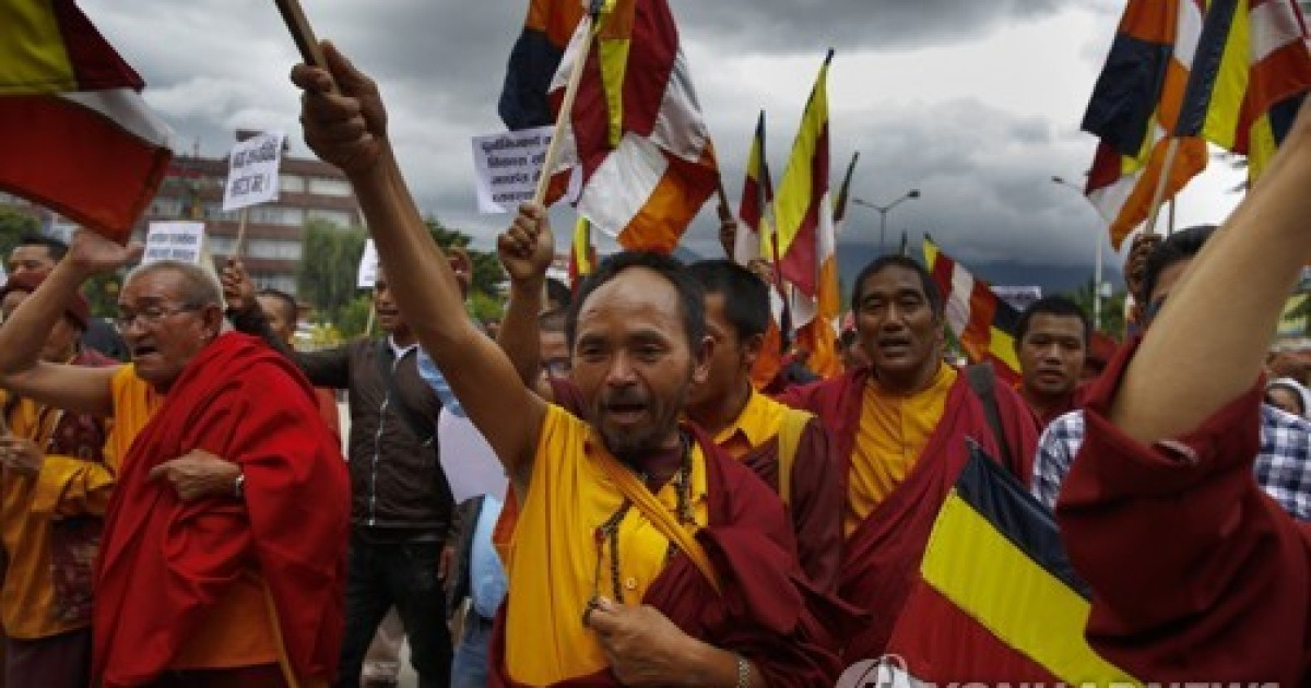 NEPAL BUDDHIST MONKS PROTEST