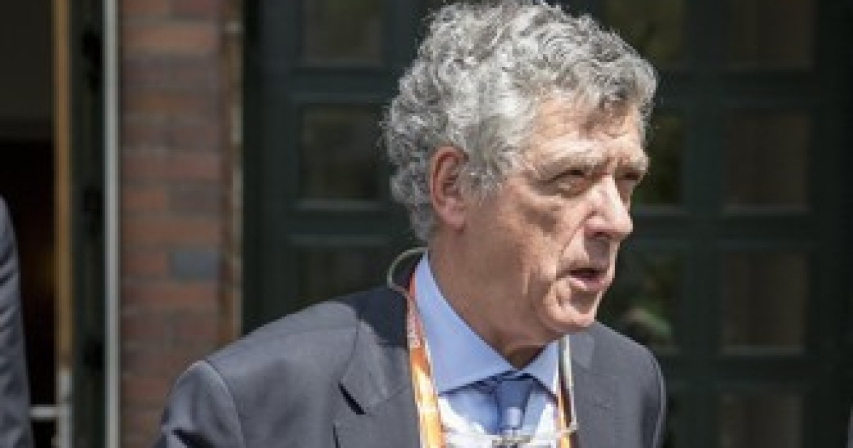 (FILE) SWITZERLAND SPAIN SOCCER VILLAR RESIGNS FROM UEFA