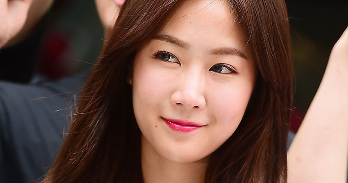 [엑's HD] 소유 '새침한 표정'