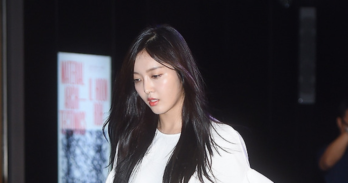 [엑's HD] AOA 찬미 '보기만 해도 아찔한 힐 높이'