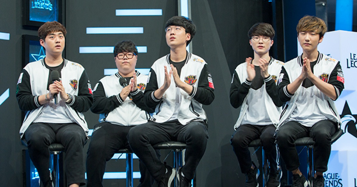 [포토] 롤챔스 서머 플레이오프 1차전 진출한 SK텔레콤 T1