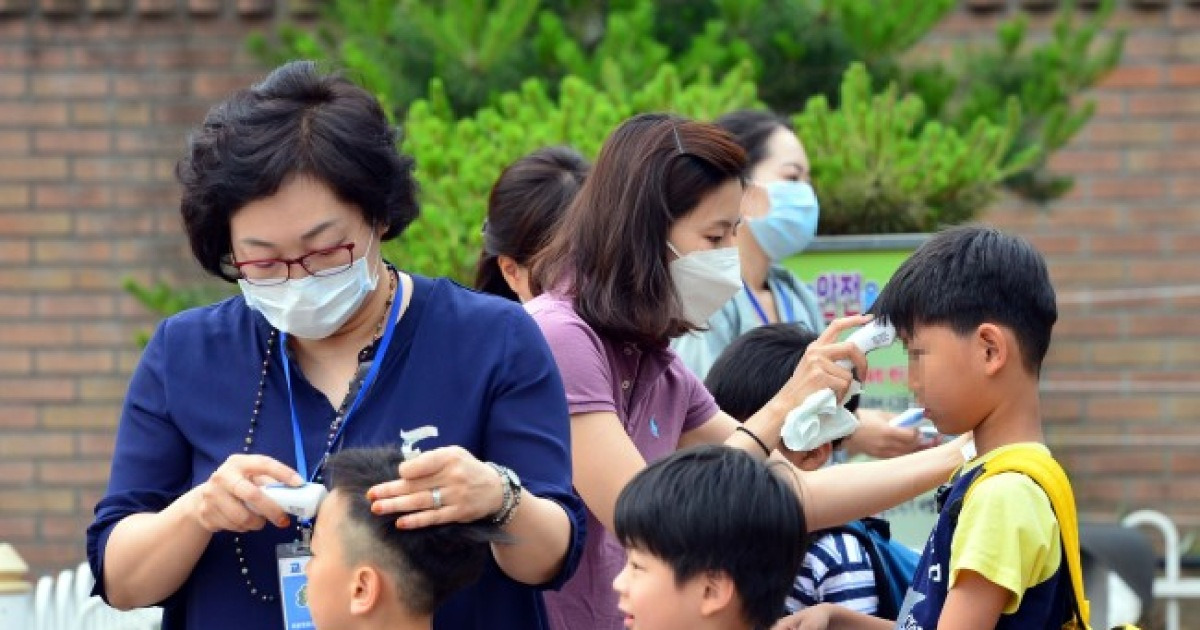 First teen MERS patient confirmed