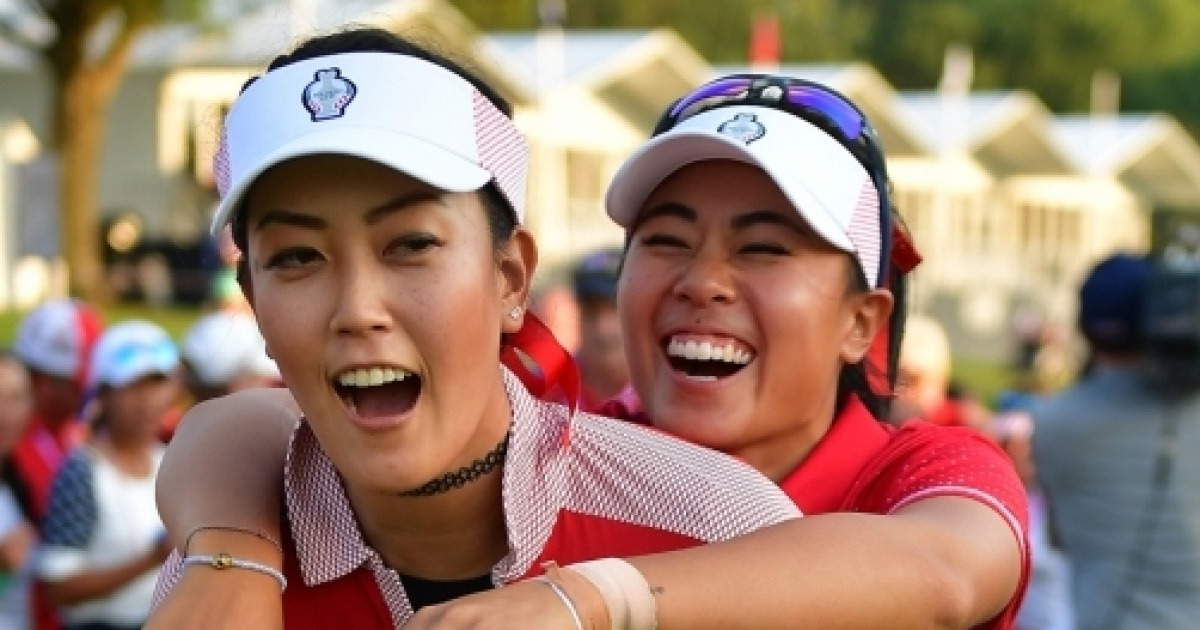 [LPGA솔하임컵] 미셸 위가 다니엘 강을 업은 이유는?