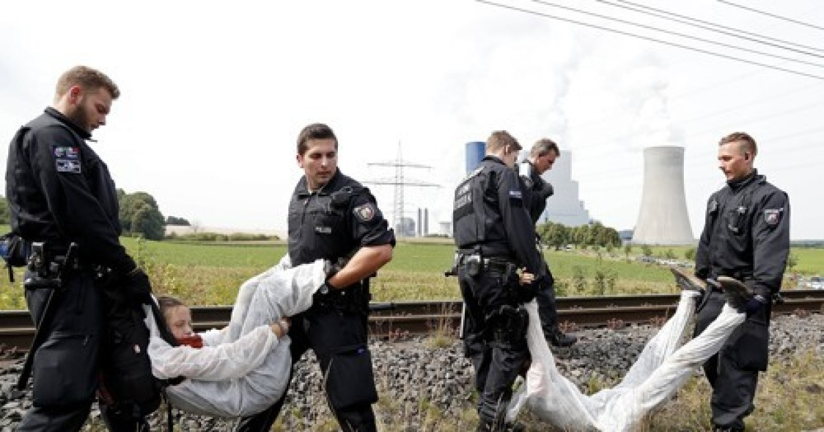 GERMANY ENDE GELAENDE PROTEST INITIATIVE