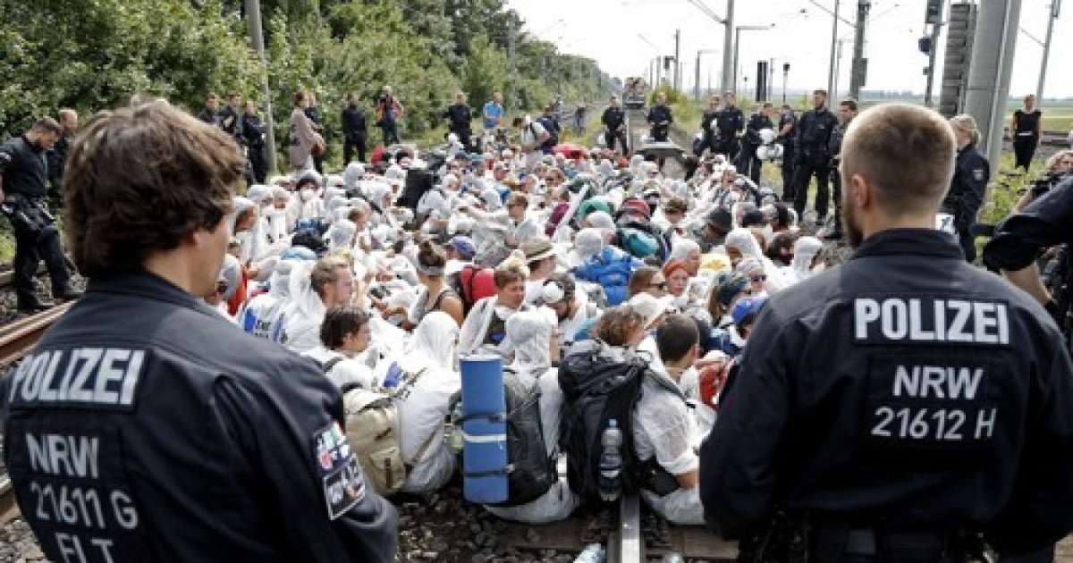 GERMANY ENDE GELAENDE PROTEST INITIATIVE