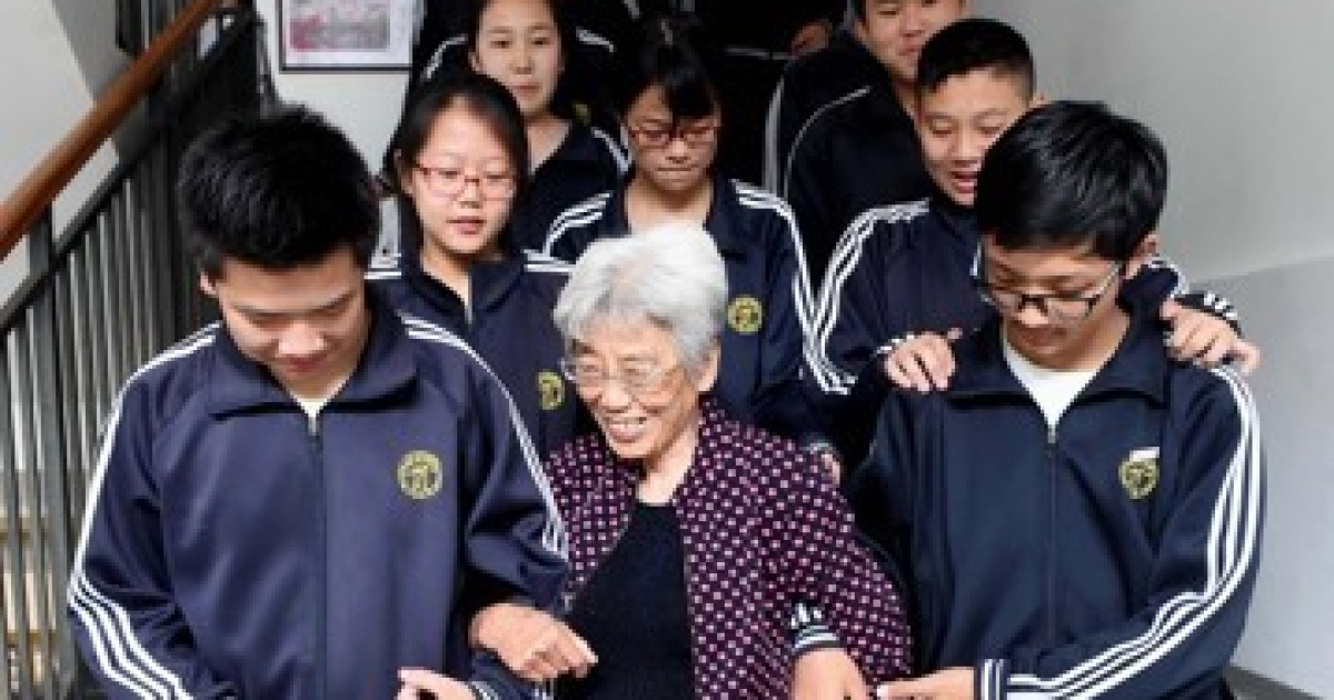 CHINA-YUNNAN-KUNMING-TEACHER (CN)