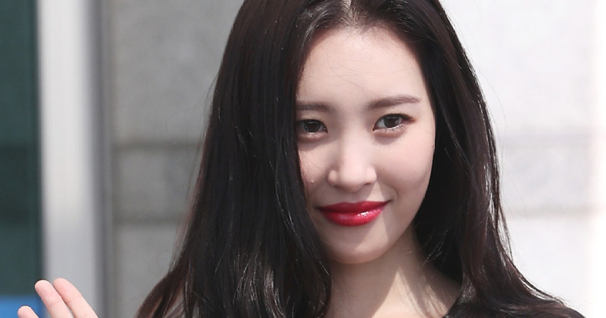 선미, '가을 햇살에 반짝 반짝'