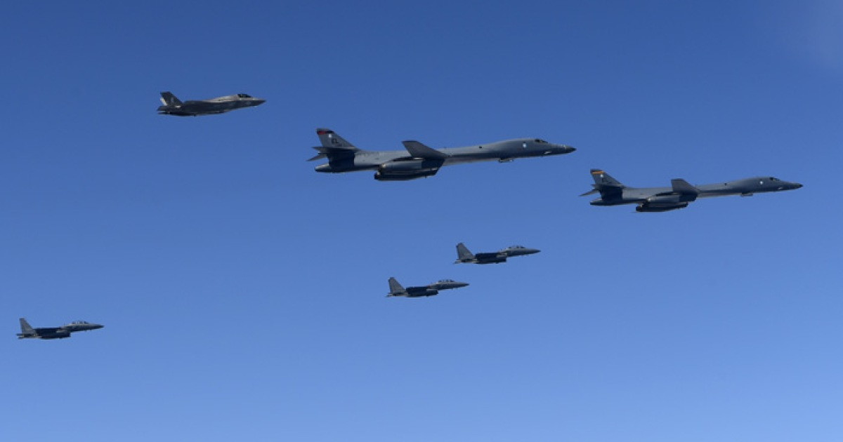 [영상] F-35B 스텔스기 4대·B-1B 2대 동시 한반도 출격