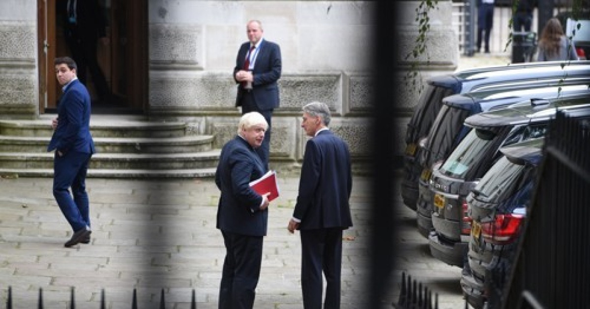 BRITAIN CABINET MEETING