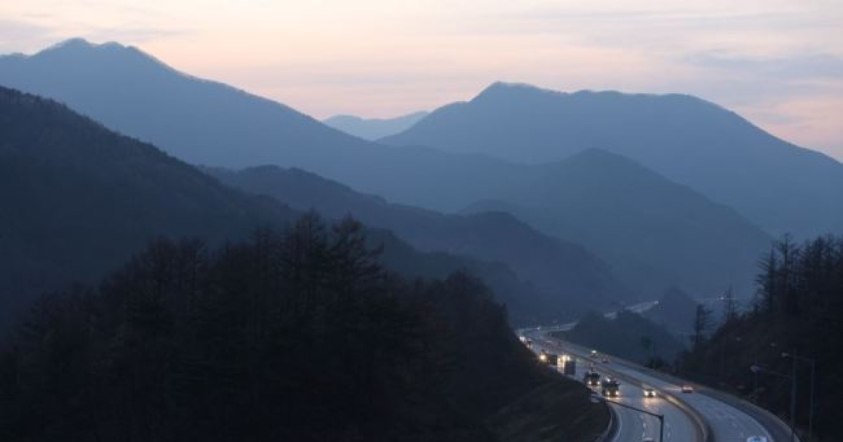 [Weekender] 4,000 kilometers of business and pleasure