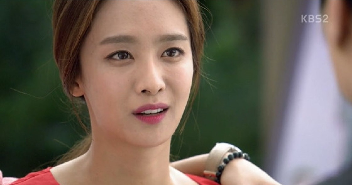 밤TView]'내남자의비밀' 김다현, 과거 박정아 대신 감옥行