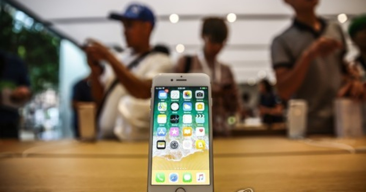 SINGAPORE IPHONE 8 LAUNCH