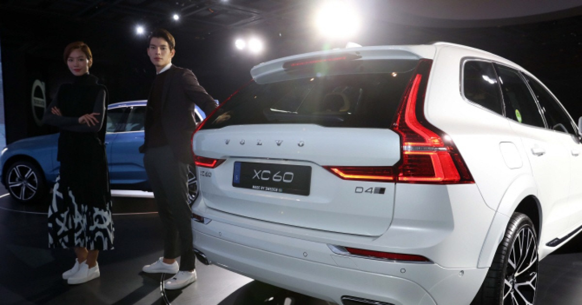 [포토]'우아한 뒷모습, 더 뉴 볼보 XC60'