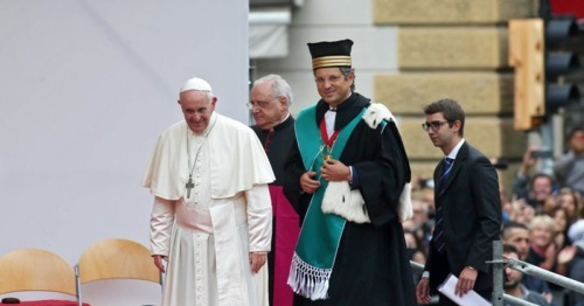 ITALY BELIEF POPE VISITS