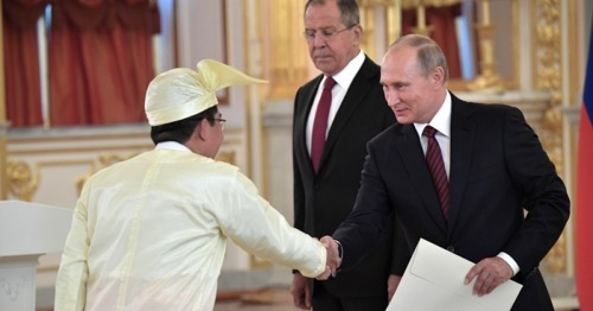 RUSSIA DIPLOMACY PUTIN CREDENTIALS
