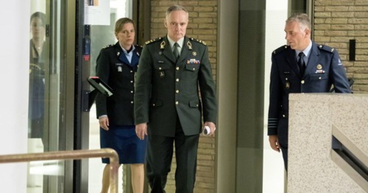 NETHERLANDS DEFENCE MINISTER RESIGNS