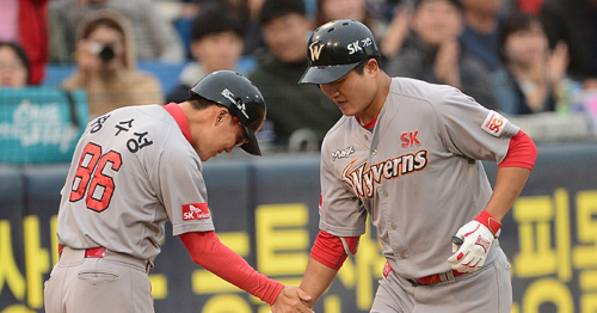 [WC1] '교체출전' 정진기의 대반전, 연타석 홈런 폭발