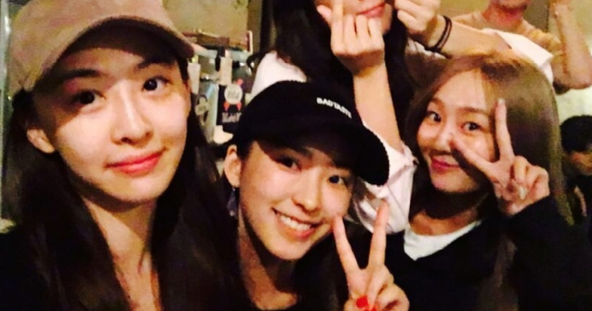 언니는 살아있다 다솜 씨스타 해체 후에도 여전한 우정 우리 모였어요