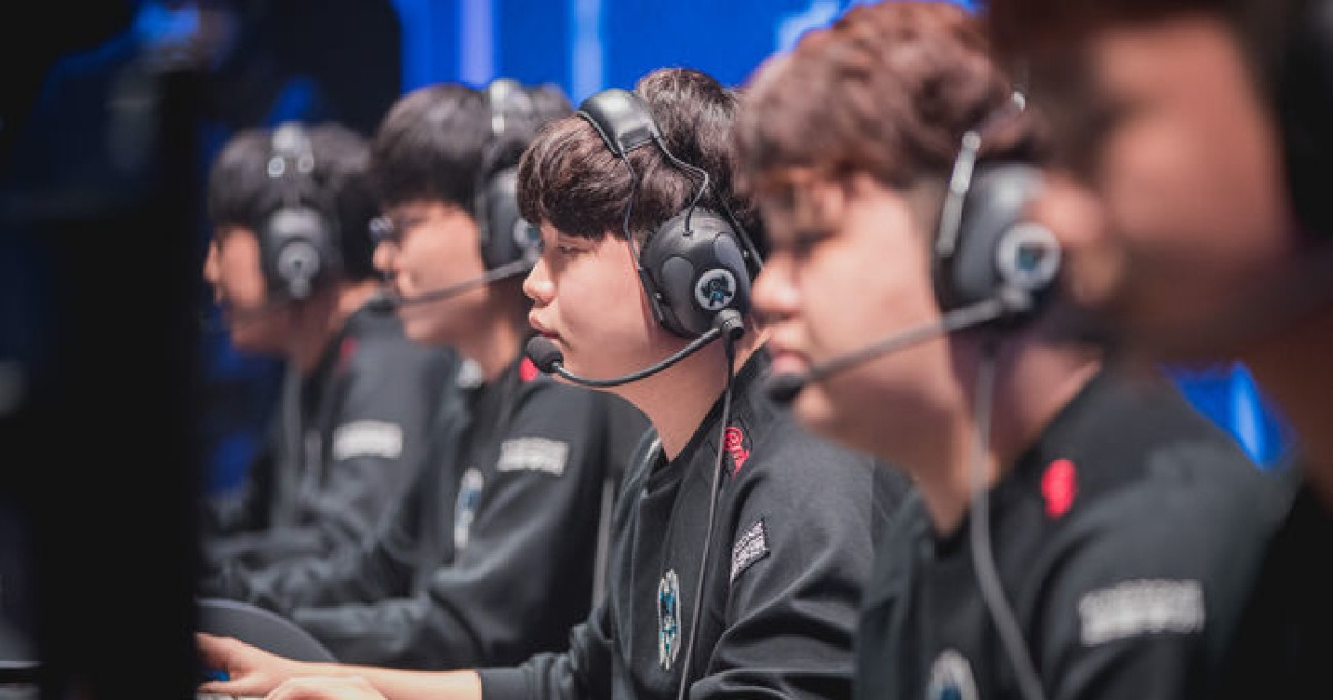 [롤드컵] 롱주-RNG, SKT이어 3승 고지 안착.. TSM 첫 패(종합)