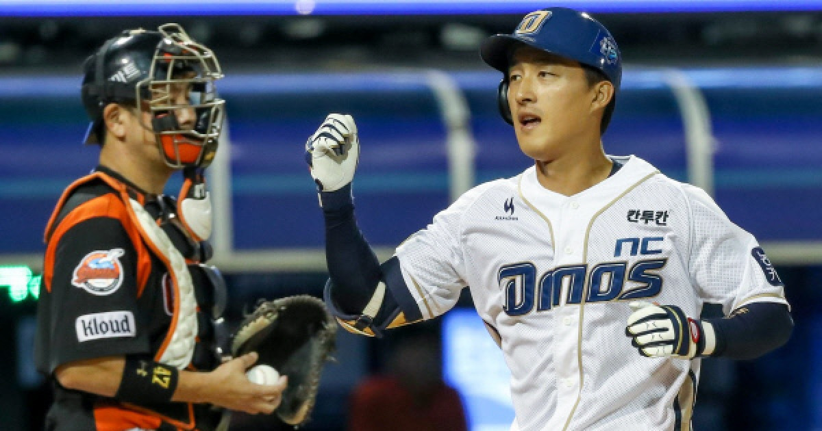 [준PO3] '멀티홈런' NC 노진혁 "상무에서 멘탈 수련한 덕분"