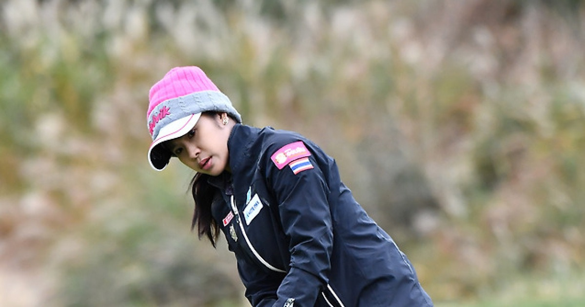 [포토엔HD]포타농 파트룸 '중무장 패션 퍼팅'