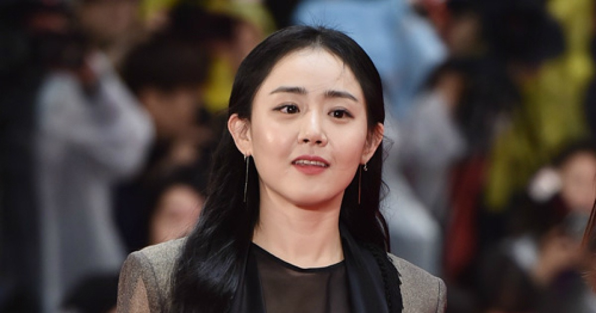 [22nd BIFF 패션] '국민 여동생' 문근영..파격 시스루