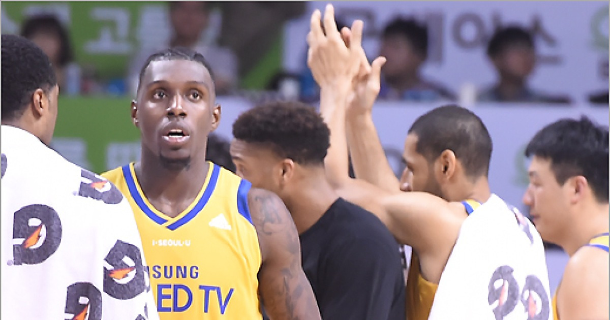 [MD포토] 삼성 'KGC 꺾고 개막전 승리'