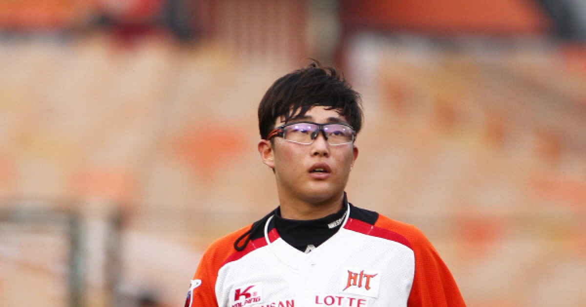 [준PO5] '첫 PS' 롯데 박세웅, 4이닝 3실점