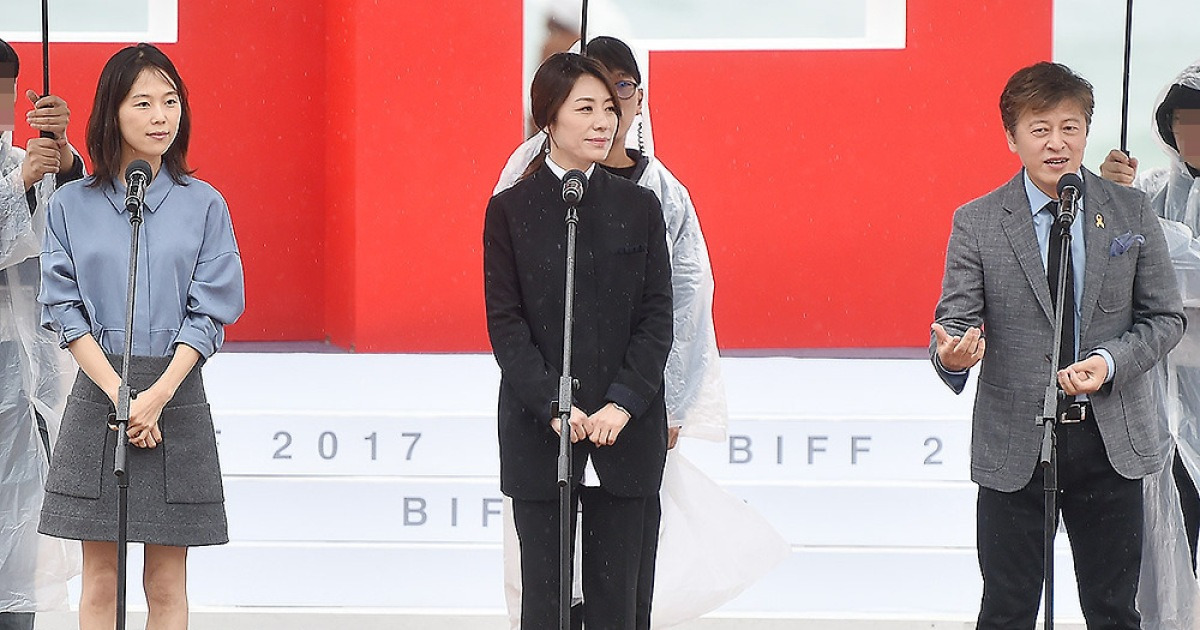 [엑's HD] 김새벽-조윤희-권해효 'BIFF 관객들과 즐거운 시간 보내요'