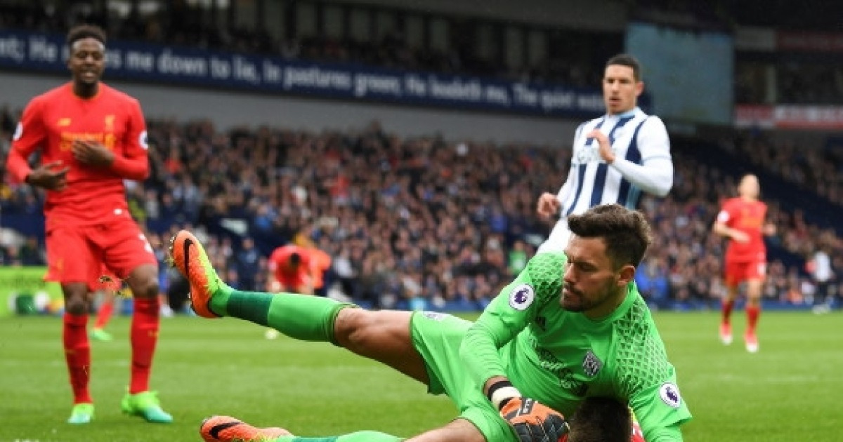 [EPL]WBA 골키퍼, 아들 놀아주다 다쳐.. 대체선수도 부상