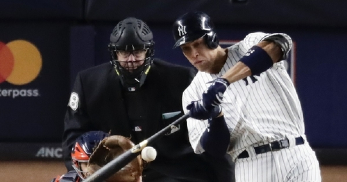 [MLB]'저지 쐐기 3점포' 양키스, ALCS 2연패 뒤 반격의 첫 승
