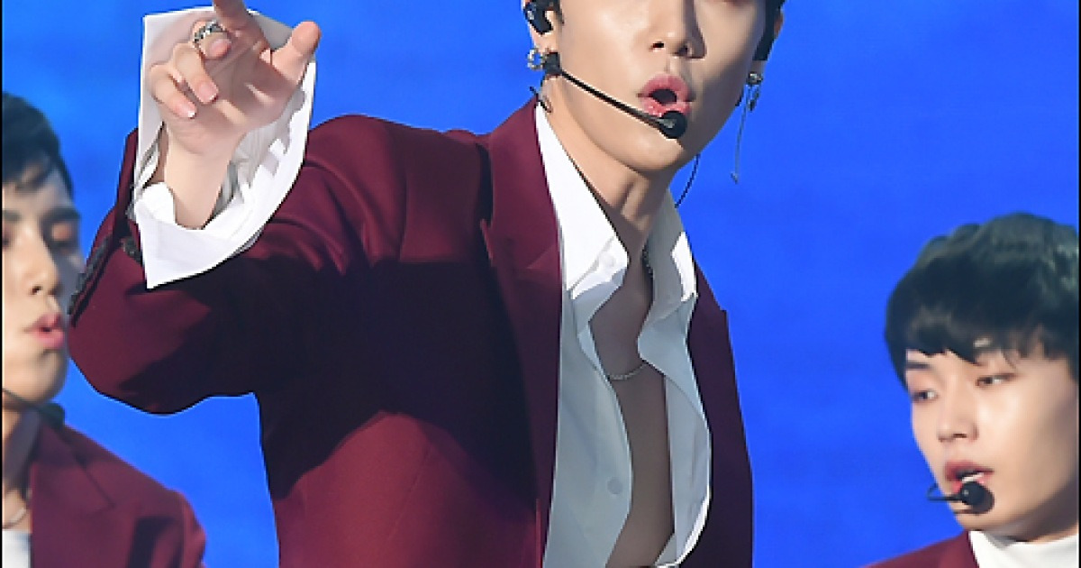 [MD포토] JBJ 김동한, '눈빛도 섹시해'