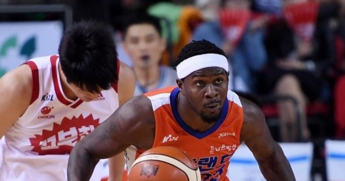 [포토]셀비, '속공이다'