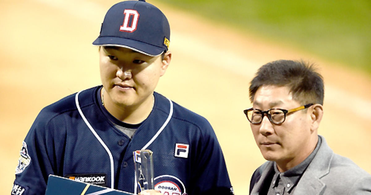 [PO 4차전] 'PO MVP' 두산 오재일 "홈런 4개, 어이가 없었다"