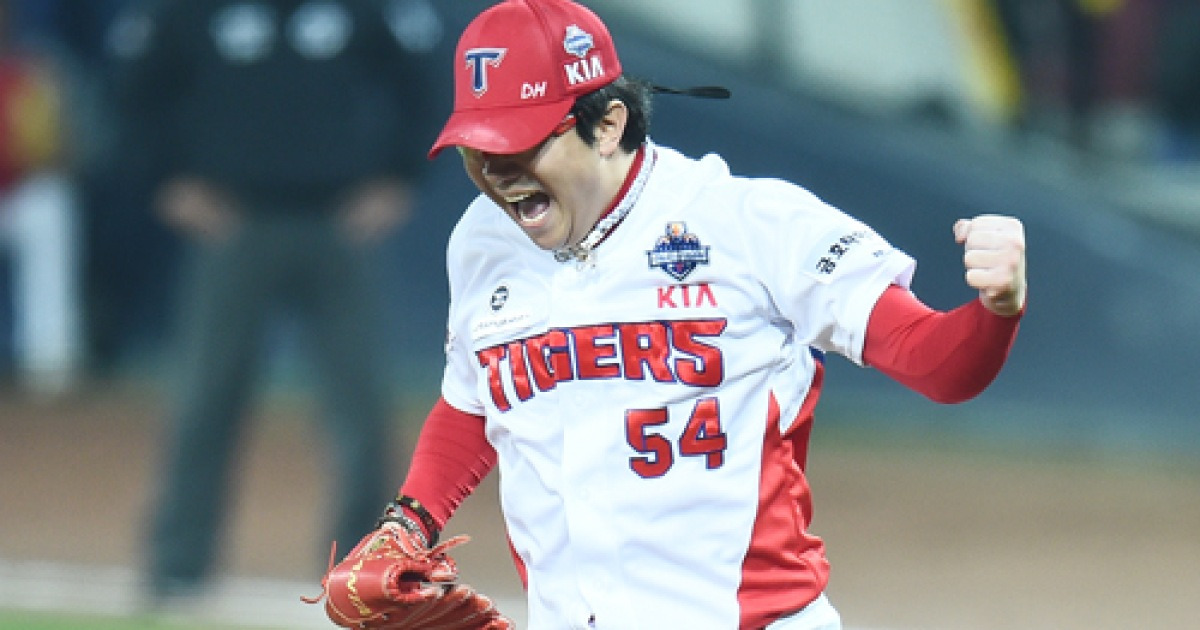 [KS 2차전] '완봉승' KIA 양현종, 데일리 MVP 선정
