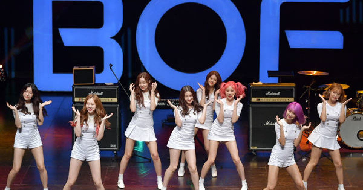 [BOF포토]팬미팅의 피날레는 모모랜드와 함께~