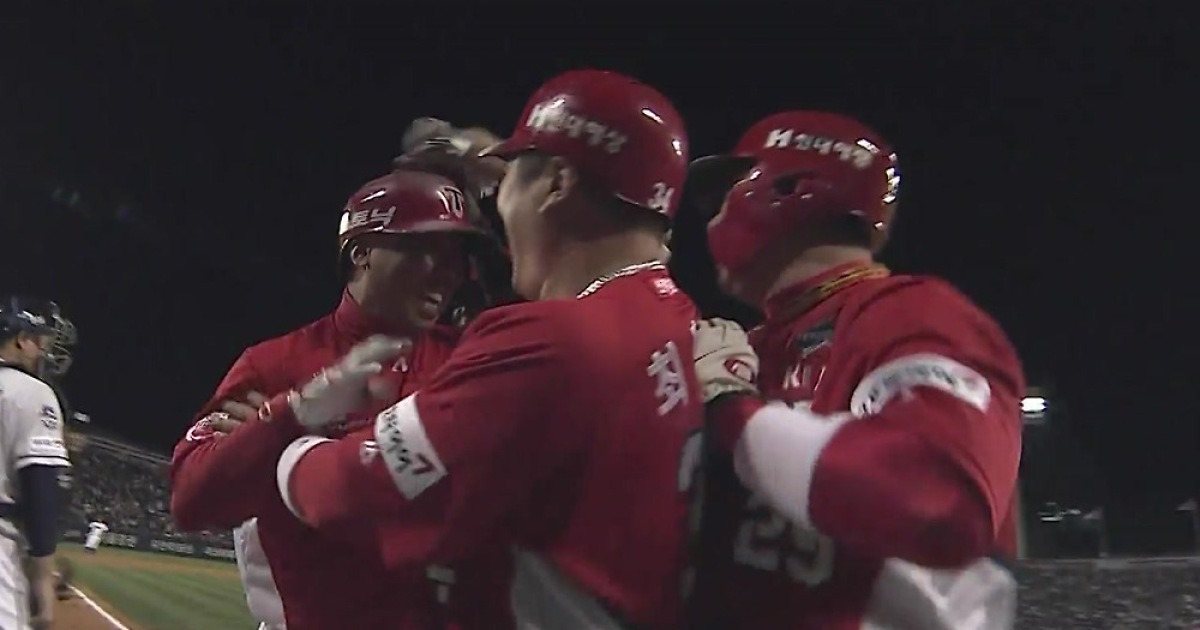 KIA 파죽지세 4연승..통산 11번째 정상