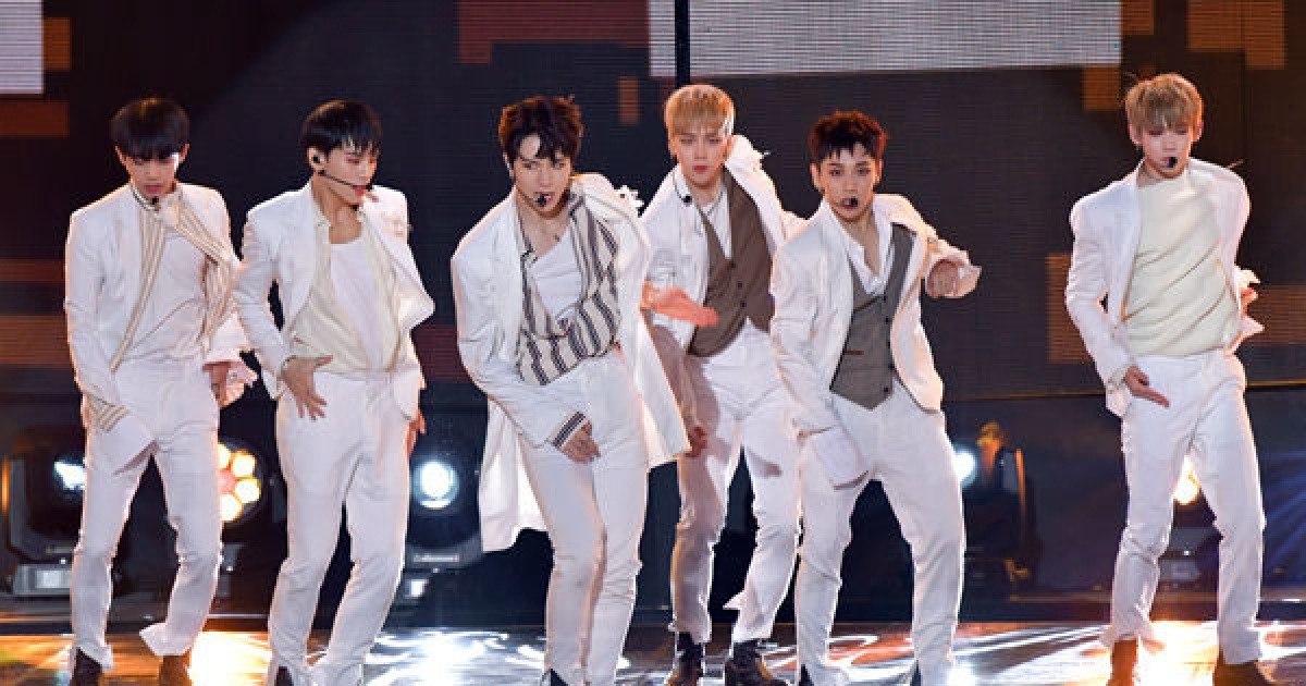 [BOF]JBJ, 부산의 밤 수놓은 '판타지' 같은 황홀 무대