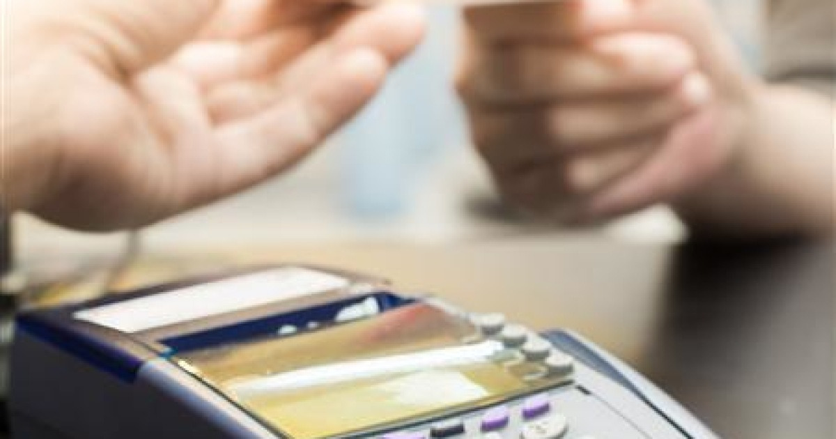 Consumer card transaction in Q3 jumps 15%