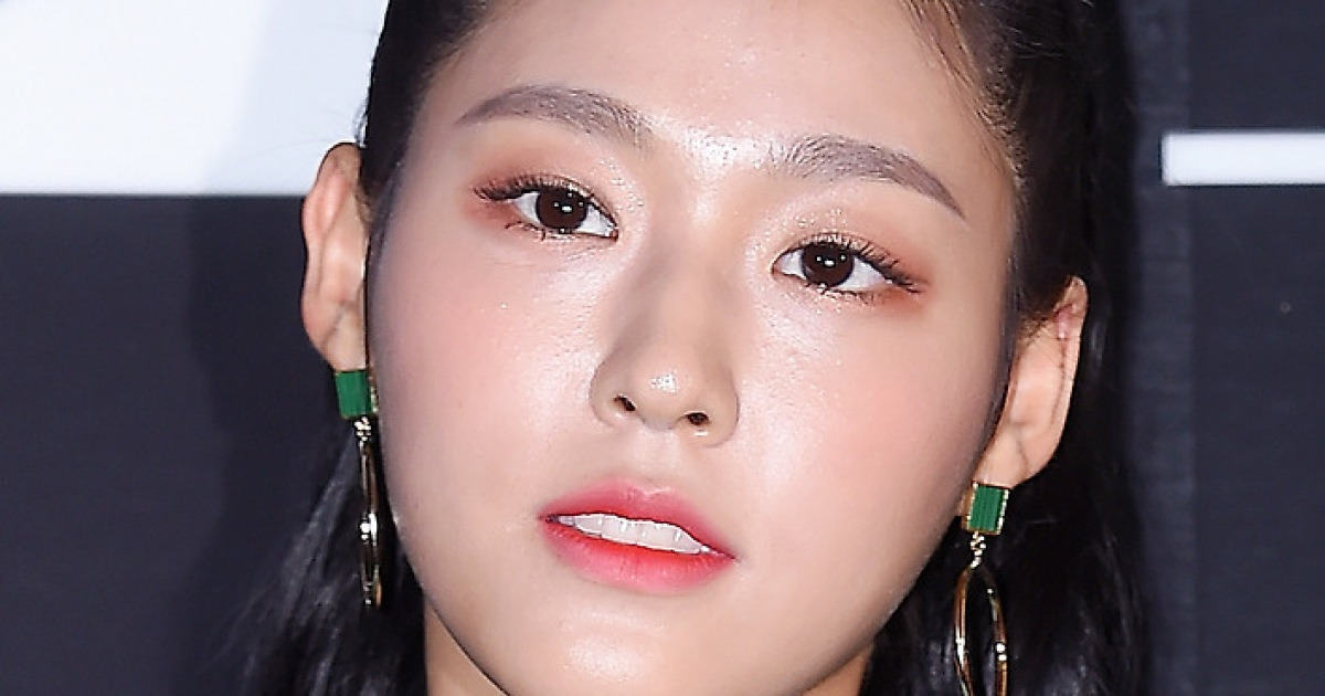 [포토엔HD] AOA 설현 '치명적인 눈빛'