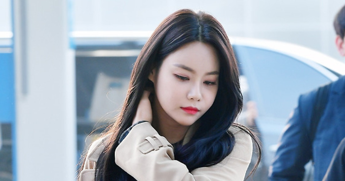 [포토엔HD] AOA 유나 '이런 공항패션 어때요?'