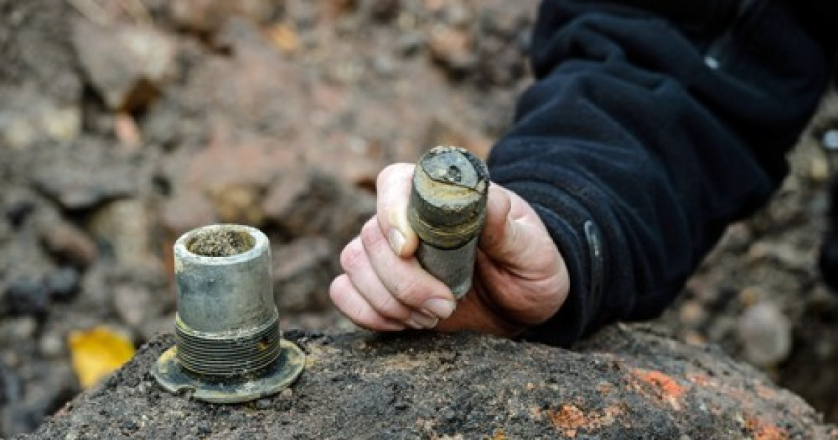 GERMANY WAR BOMB DEFUSAL