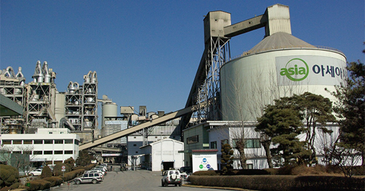 Asia Cement wins Halla Cement bid, stock up 30%