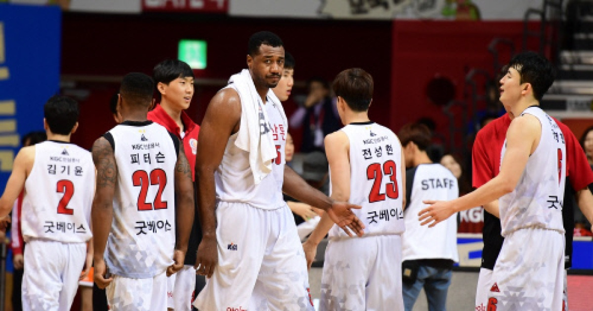 [SS포토] KGC, 81-74로 오리온전 승리~