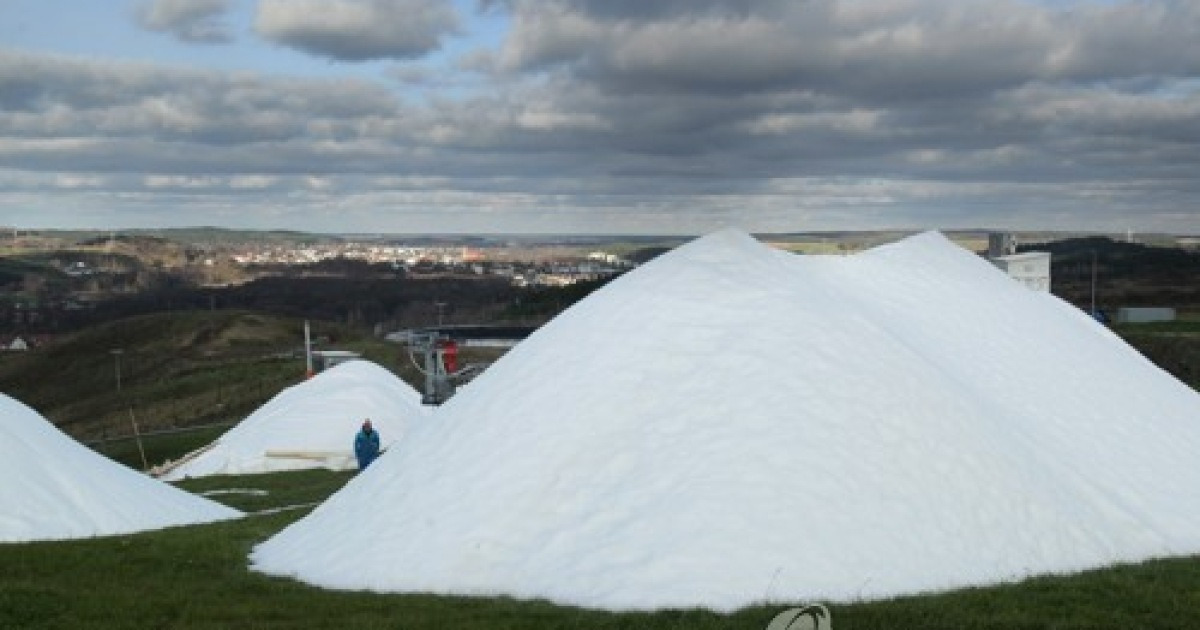 POLAND SNOW FACTORY