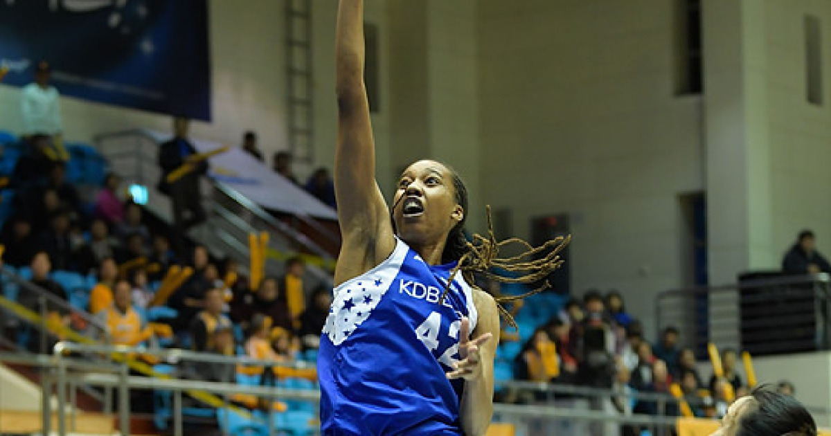 [JB포토] KDB 블랙 '추격이다'