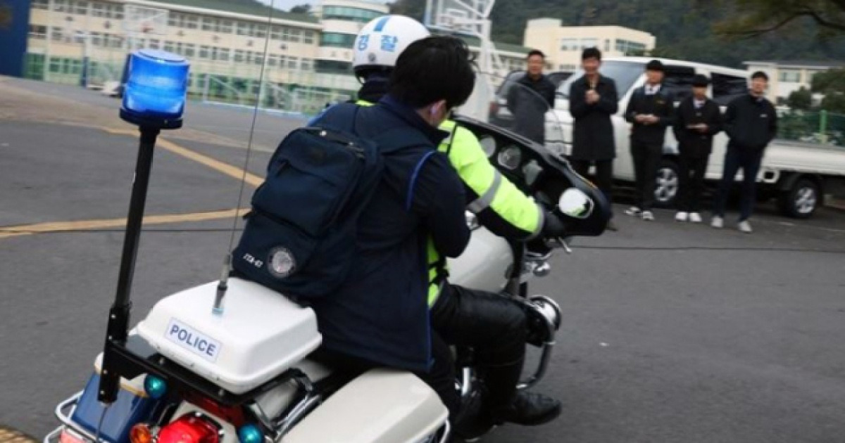 'Suneung' student trapped in her room rescued