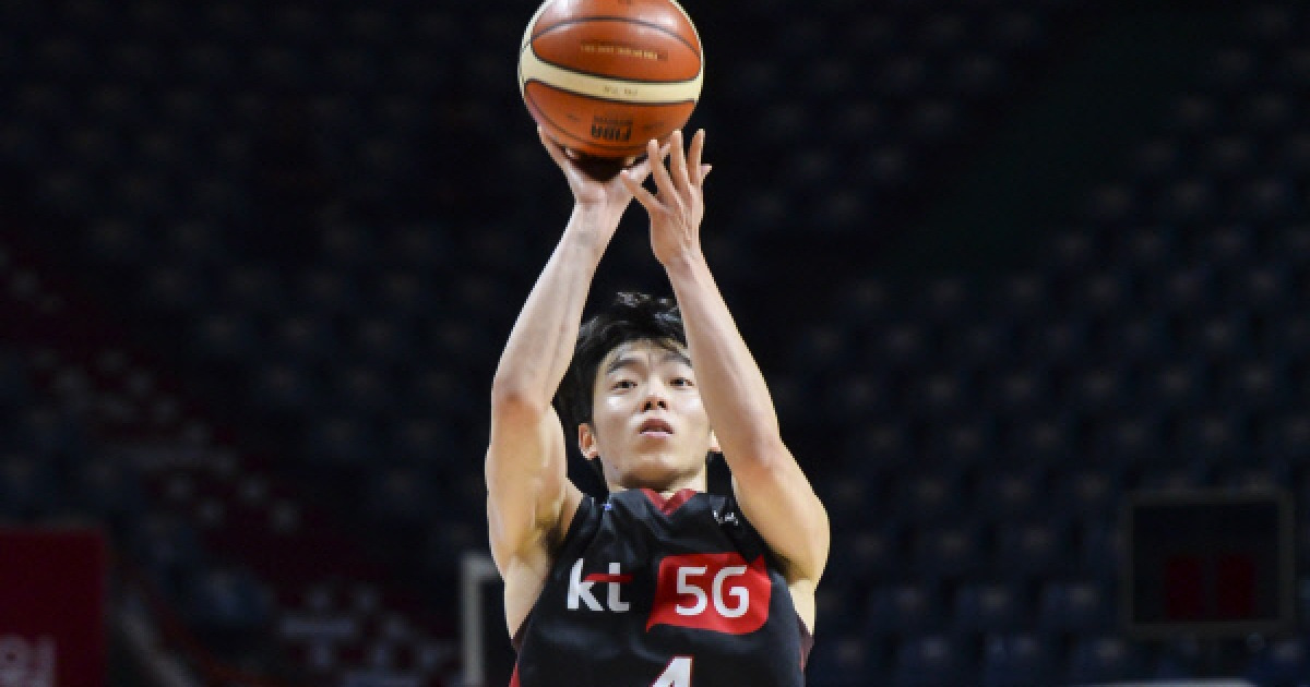 KGC인삼공사·kt, 2대2 트레이드에 합의