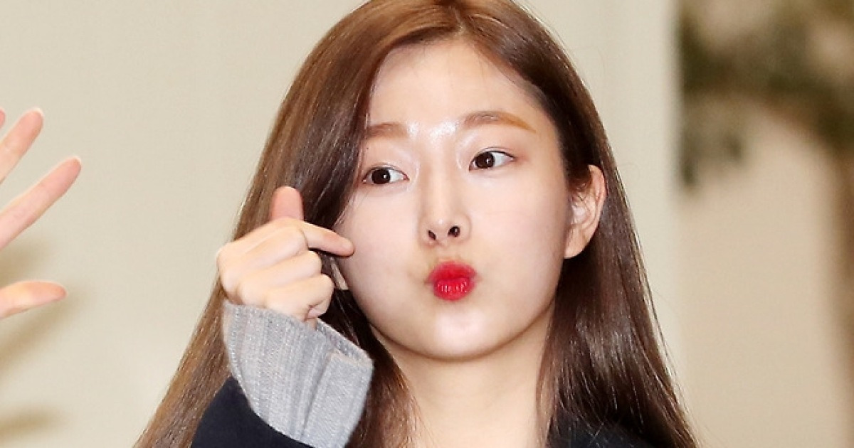 포토]은우, '입술을 뿌뿌'